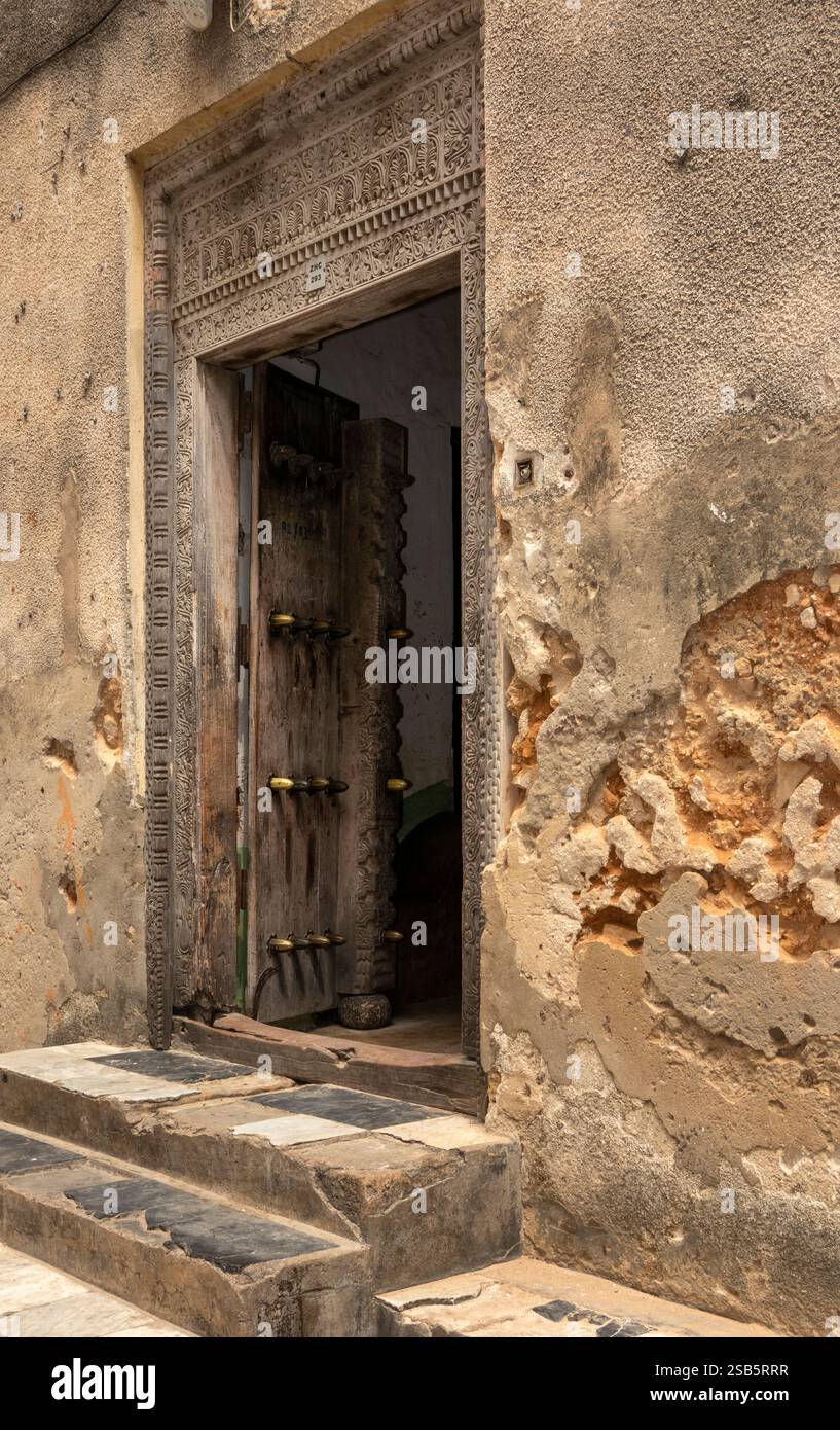 Africa Tanzania, Zanzibar, Stonetown, old town, Kiponda, ancient Indian ...