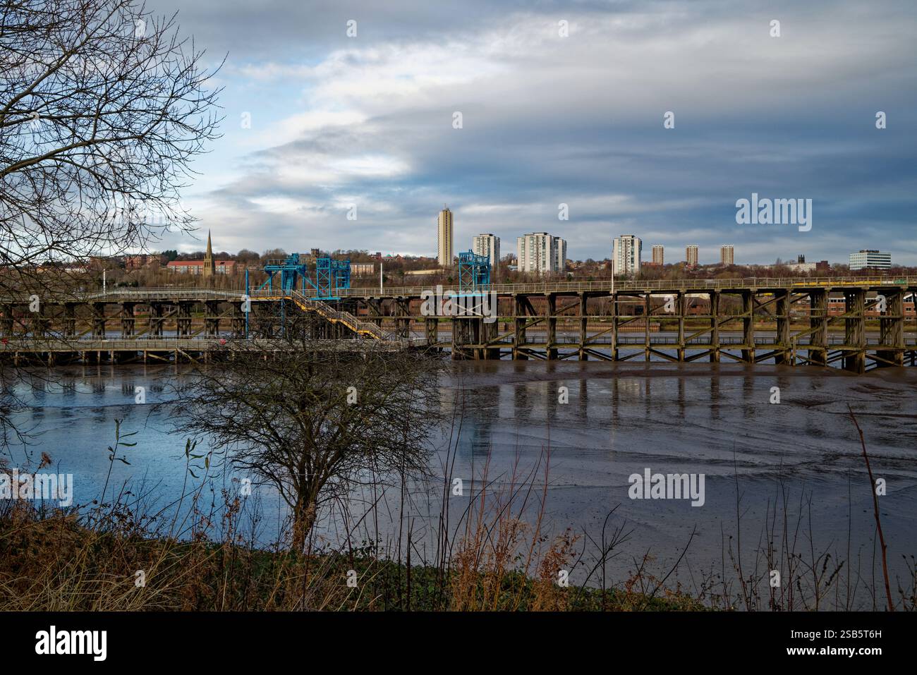 The historic structure of Dunston Coal Staithes separates the channel ...