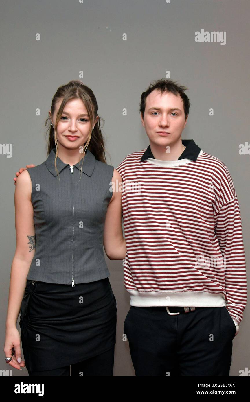 Flora Li Thiemann und Michelangelo Fortuzzi bei der Premiere des ...