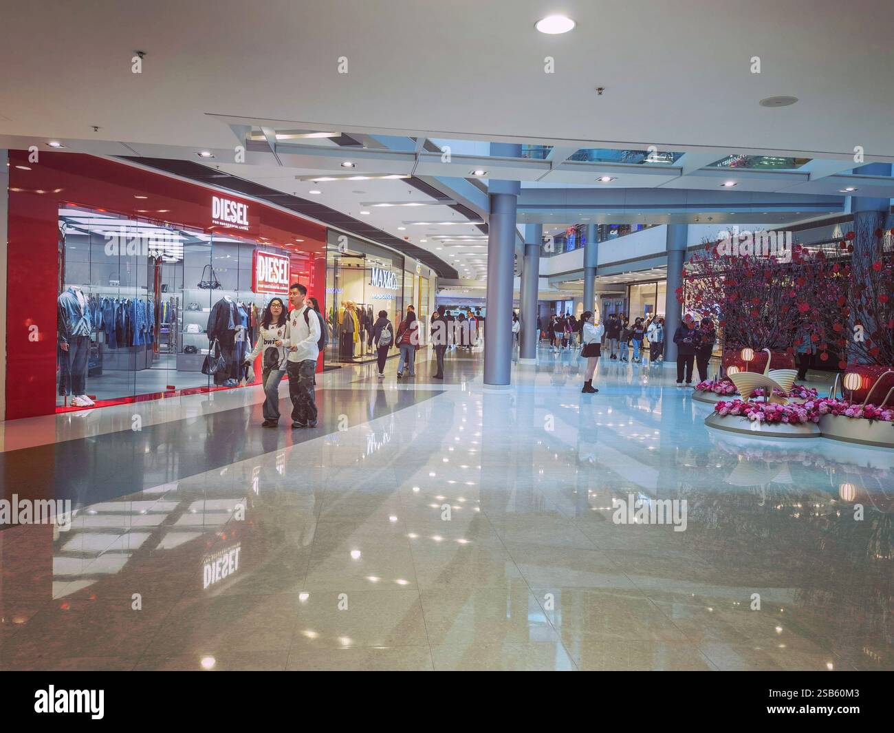 Hong Kong, China - February 01, 2025 : A bustling shopping mall ...