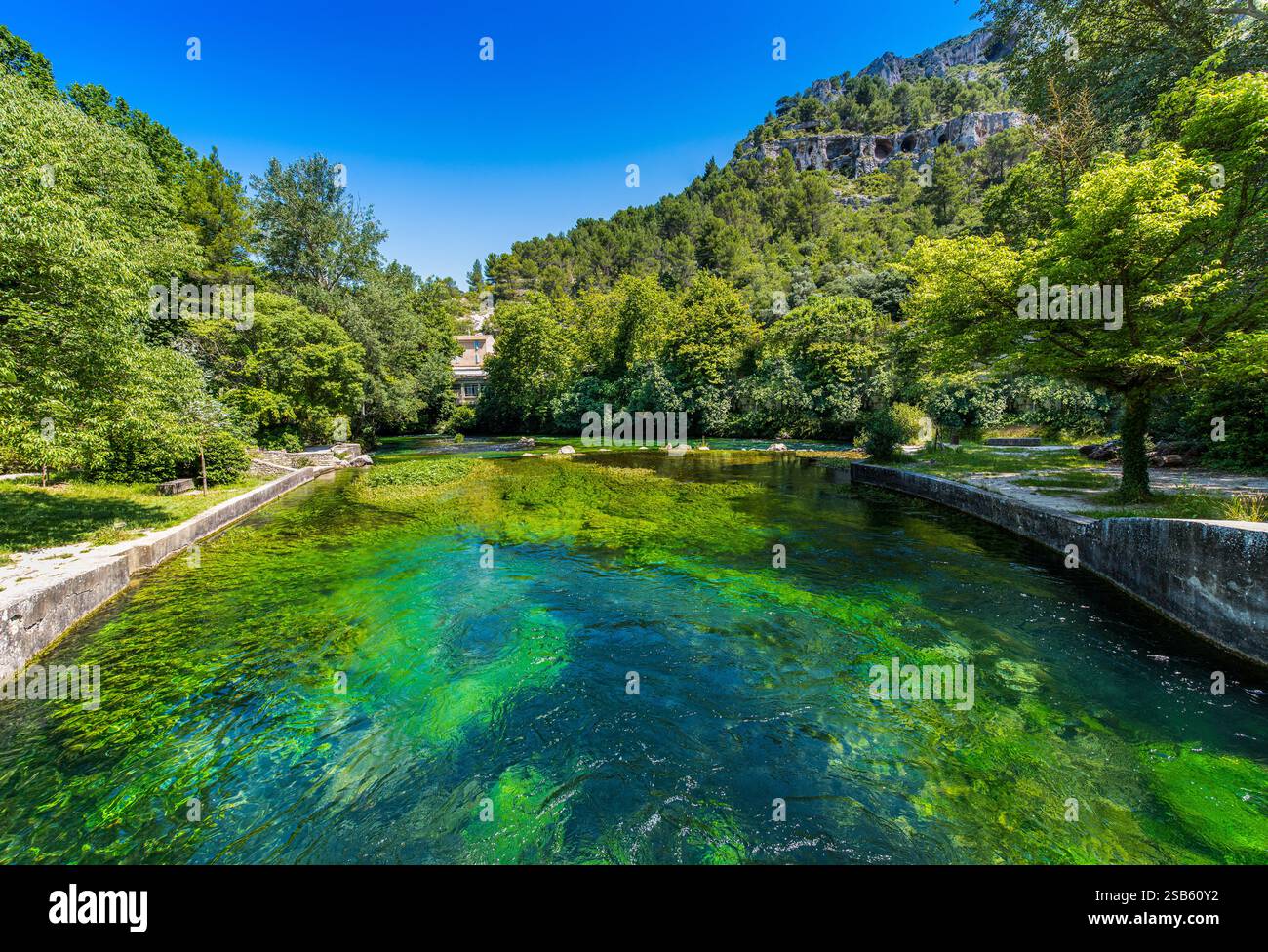 The headwaters of the Sorgue in Fontaine de Vaucluse. Vaucluse ...