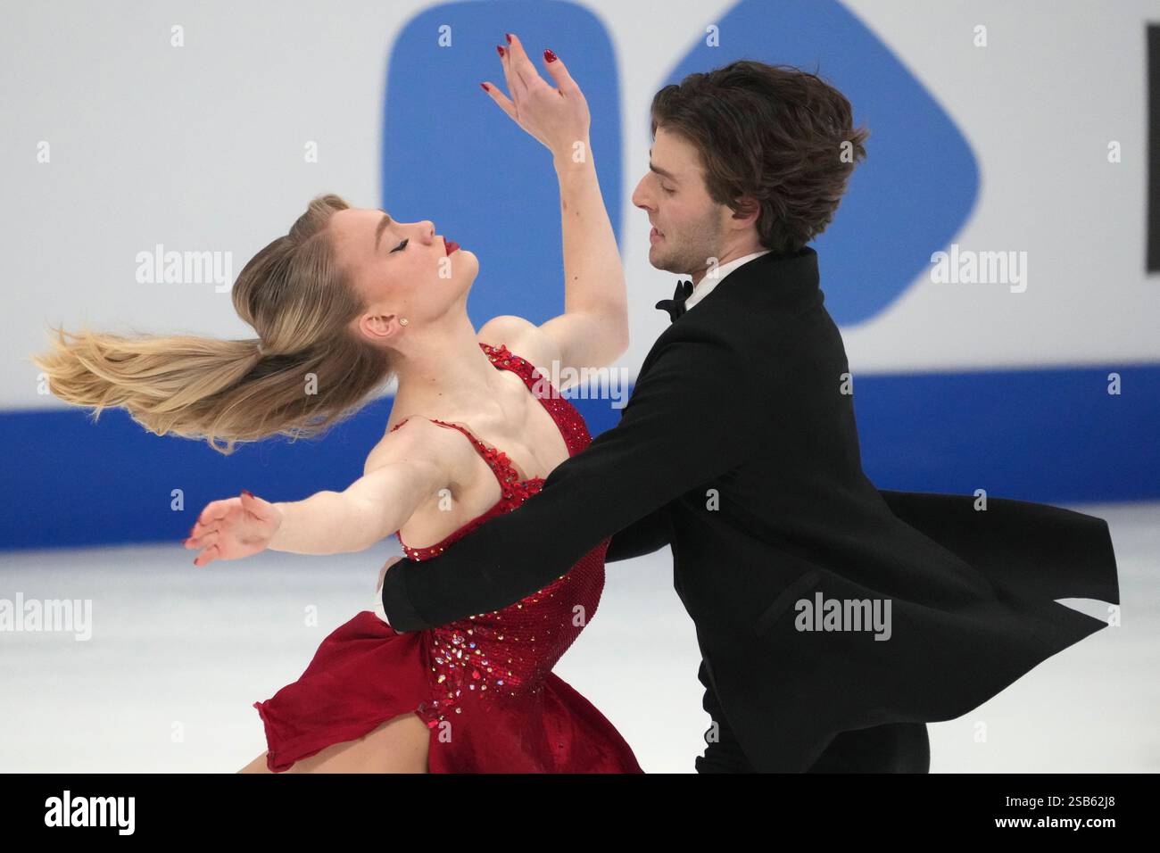 Phebe Becker and James Hernandez of Great Britain perform during the ...