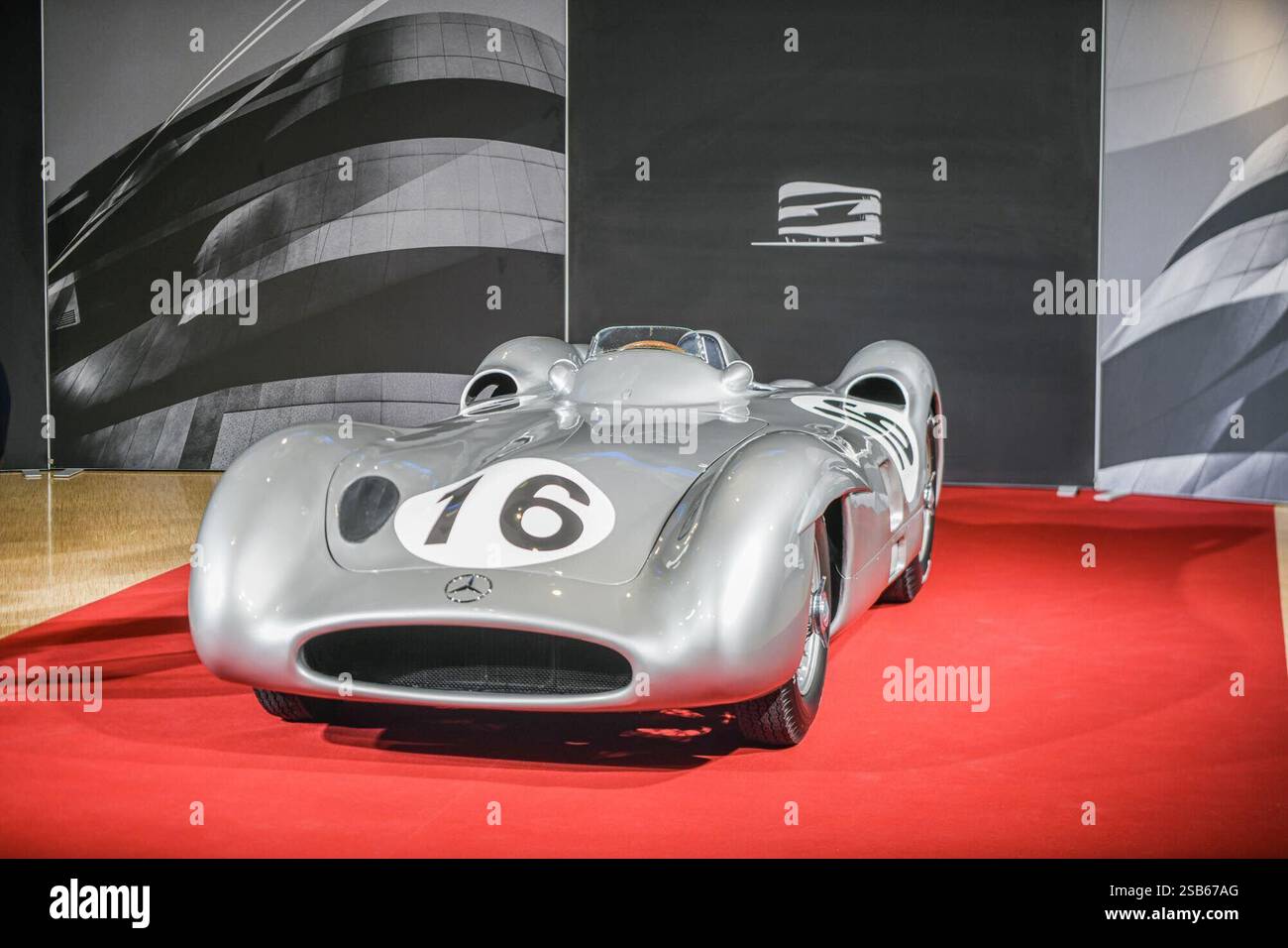 Stuttgart, Germany. 01st Feb, 2025. A rare "Silver Arrow" racing car ...