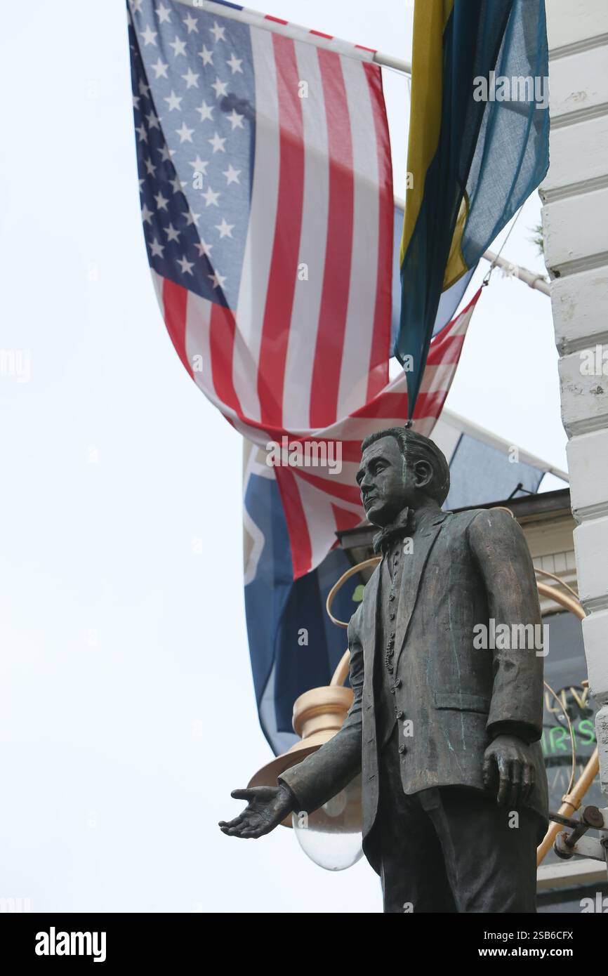 Dublin, Ireland - 28th January 2025 - Oliver St John Gogarty statue ...