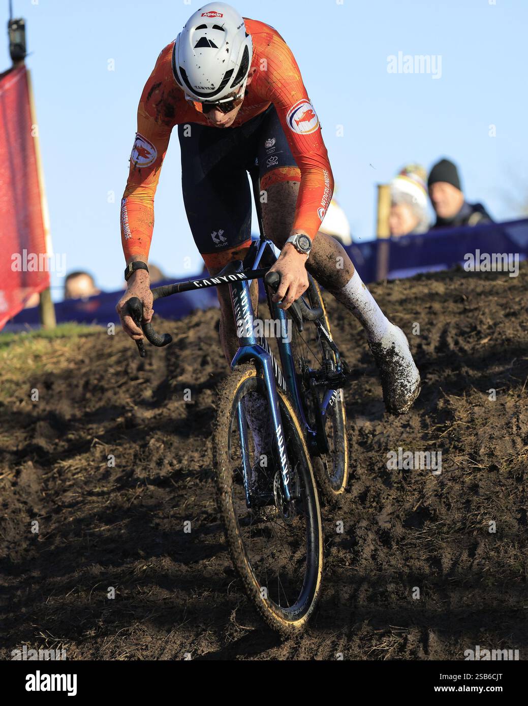 Lievin, France. 01st Feb, 2025. 2025 ciclo-cross world championships ...