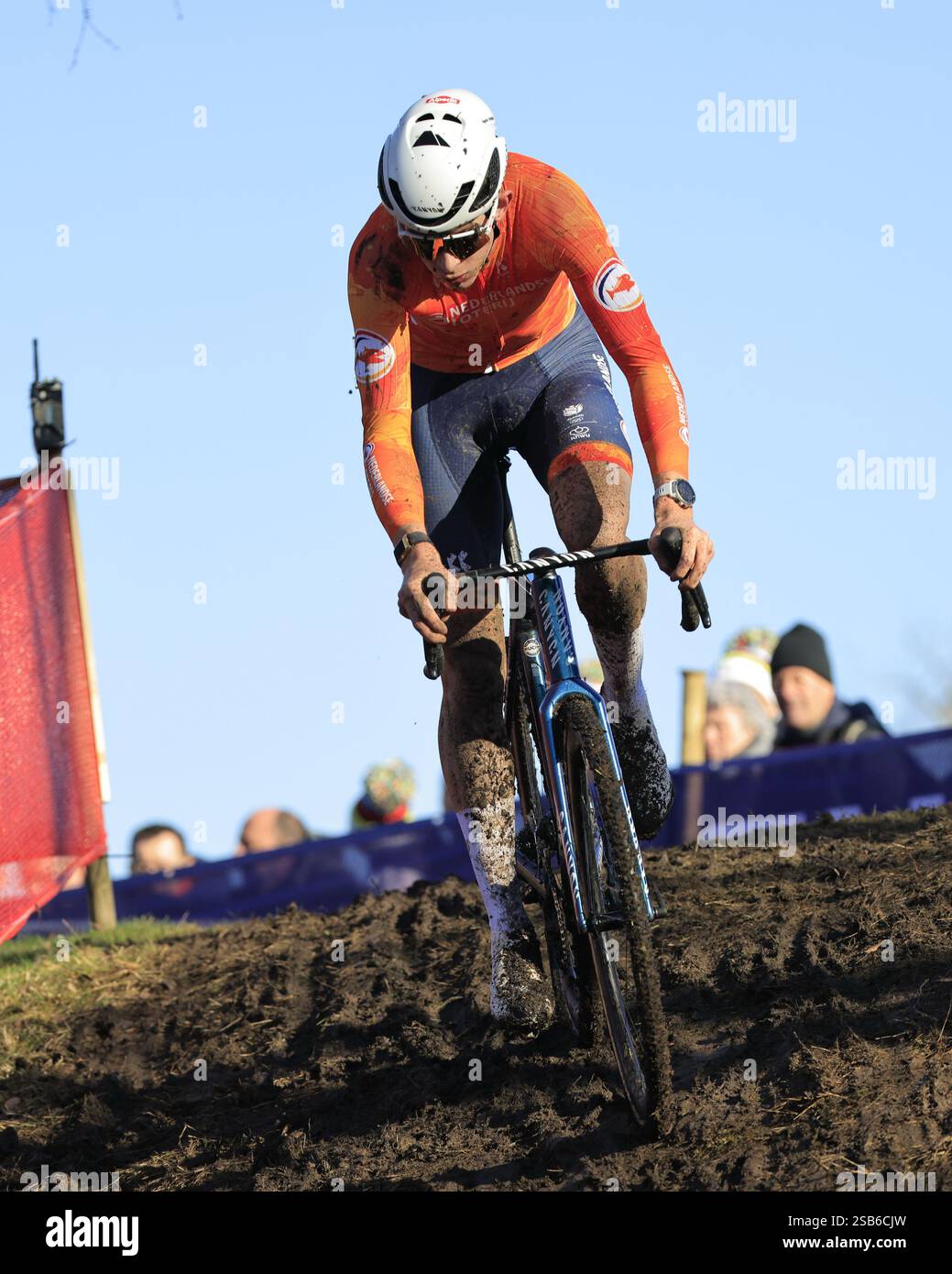 Lievin, France. 01st Feb, 2025. 2025 ciclo-cross world championships ...