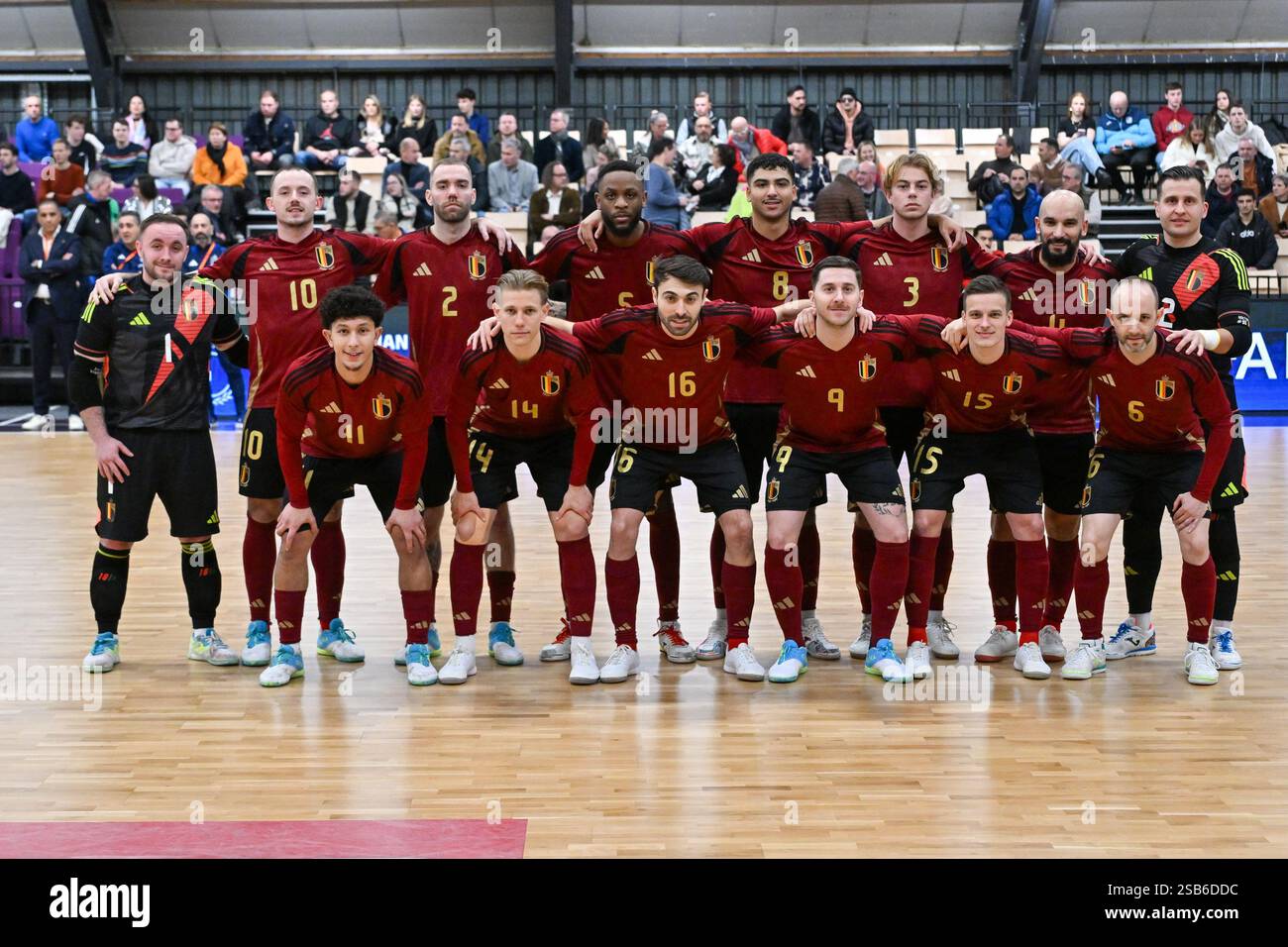 players of Belgium with Marvin Ghislandi (10) of Belgium, Matteo ...