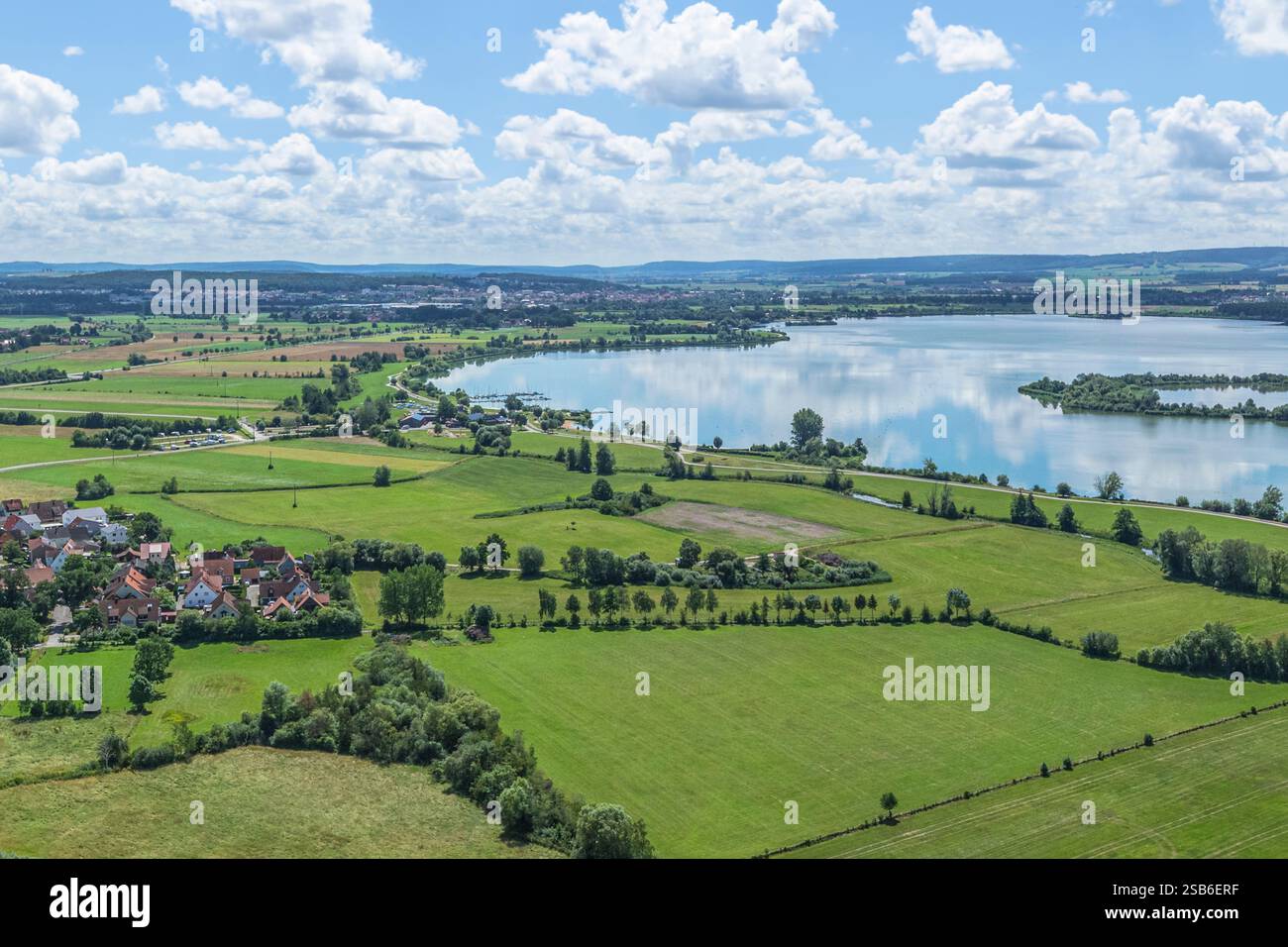 A bird's eye view of the region around the municipality of Muhr am See ...