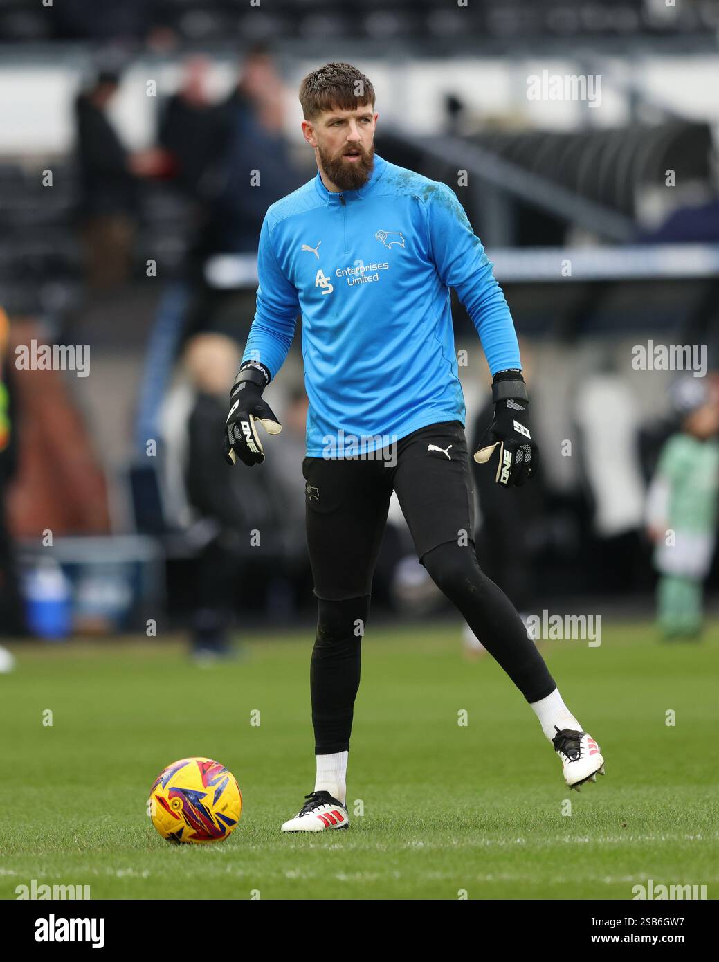 Sport josh vickers hi-res stock photography and images - Alamy