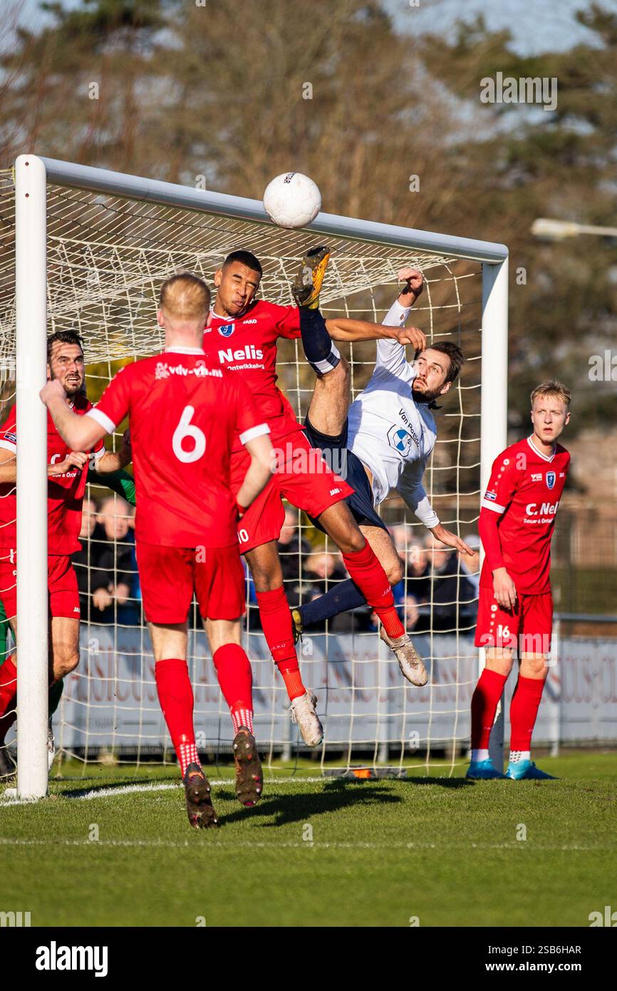 HEEMSTEDE. 01-02-2025. Sportpark Groenendaal. Betnation Divisie. Dutch ...