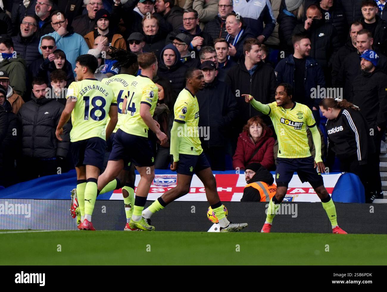 Southampton's Joe Aribo celebrates scoring their side's first goal of ...