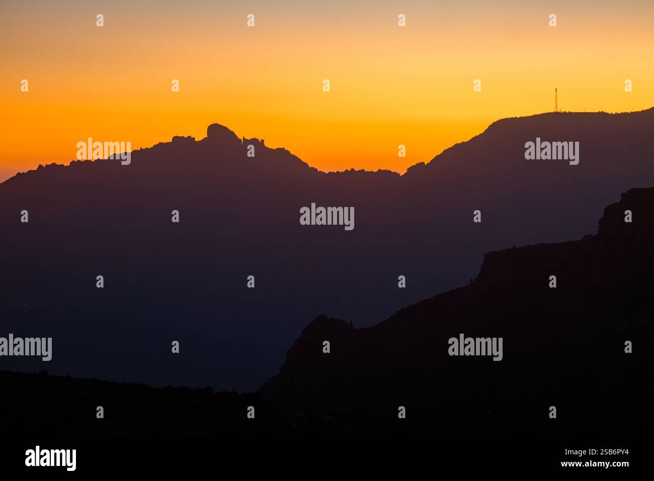 Saudi arabian skyline hi-res stock photography and images - Alamy