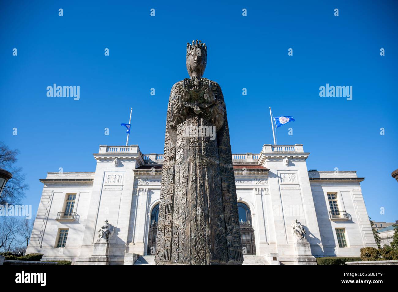 Queen isabella diplomatic gift hi-res stock photography and images - Alamy