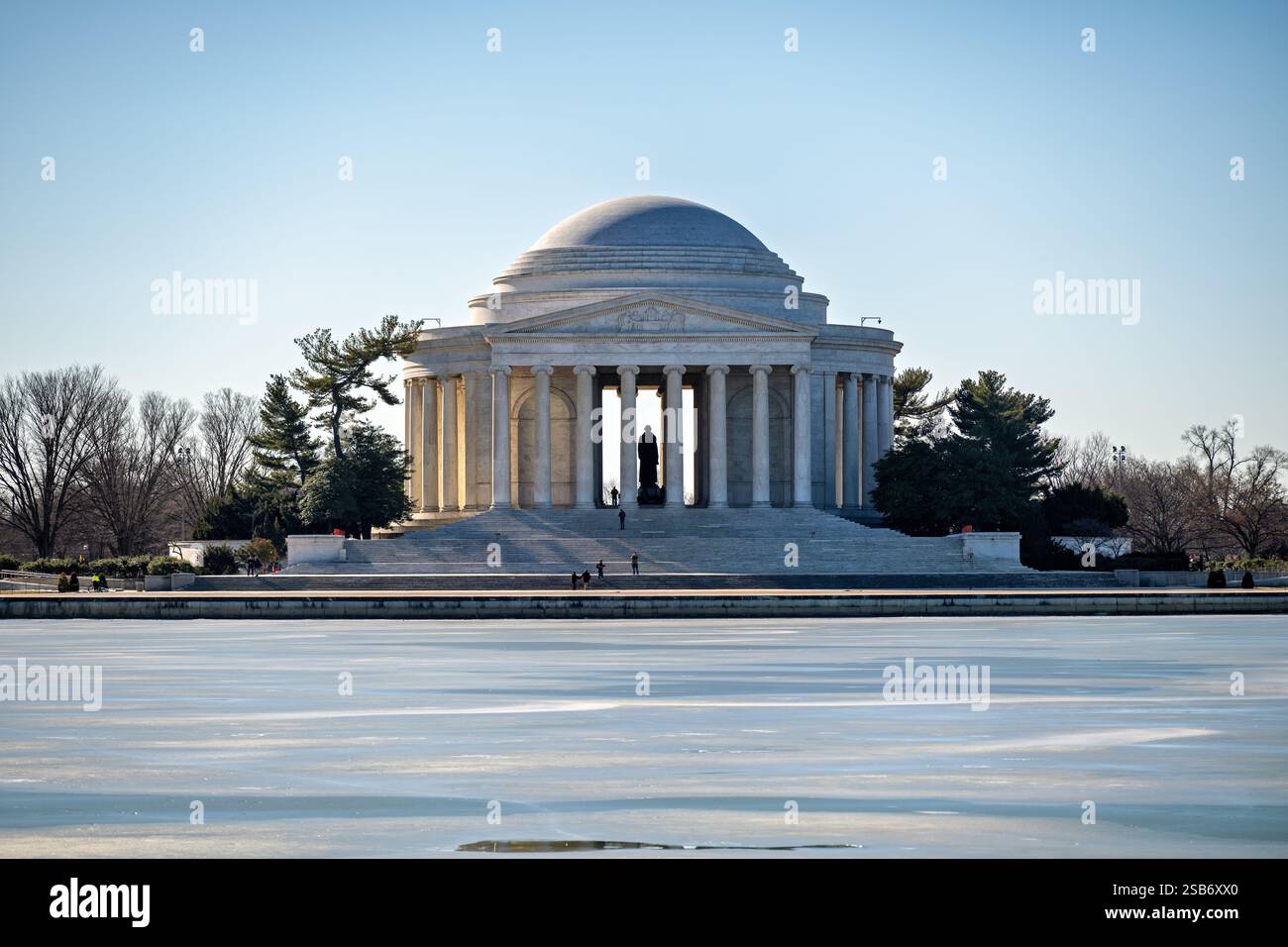 WASHINGTON DC, United States — The Jefferson Memorial stands reflected ...