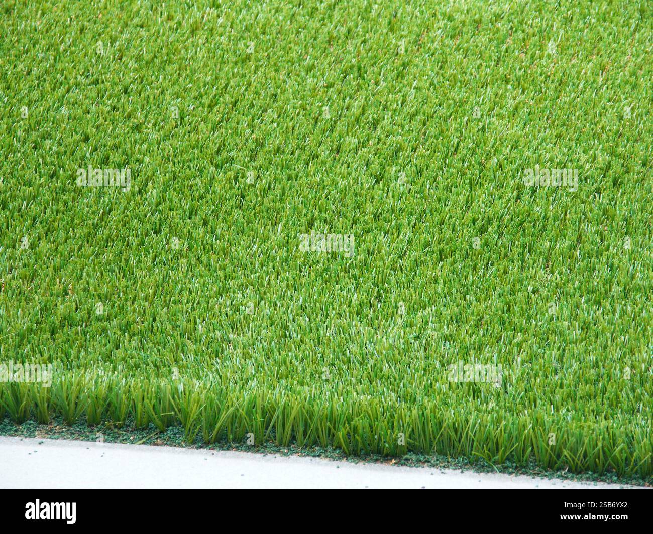 Artificial turf garden hi-res stock photography and images - Alamy