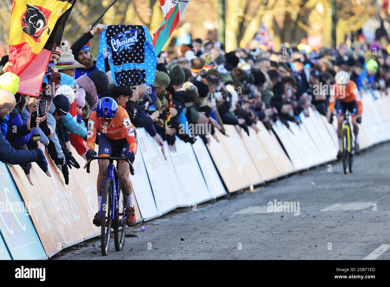 2025 ciclo-cross world championships - Lievin, France - Women's race ...