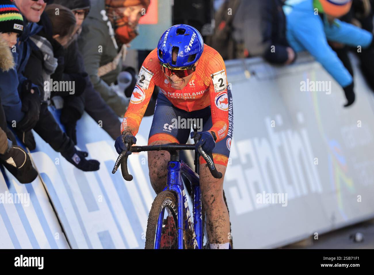 Lievin, France. 01st Feb, 2025. 2025 ciclo-cross world championships ...