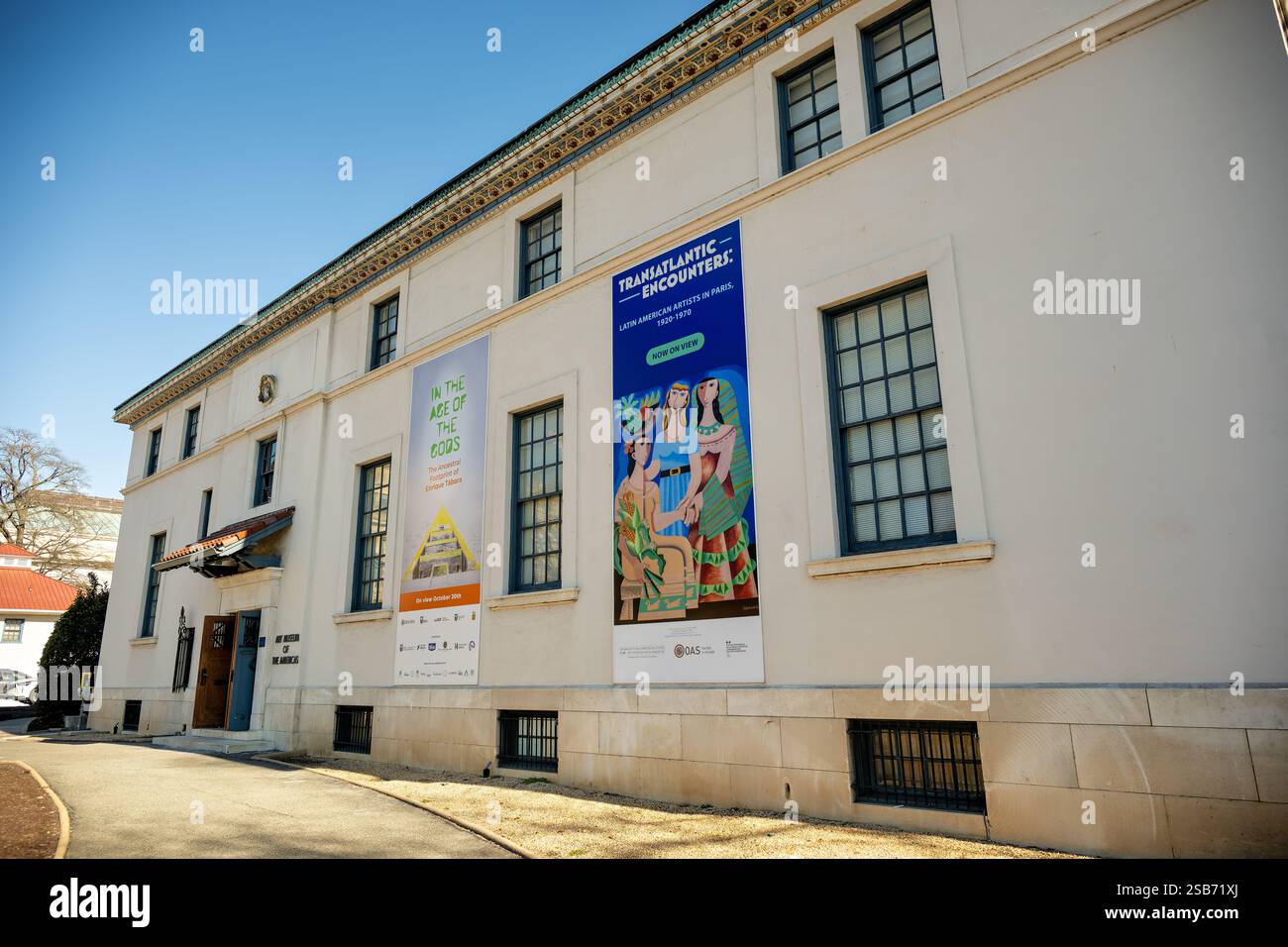Modern art exhibitions dc hi-res stock photography and images - Alamy