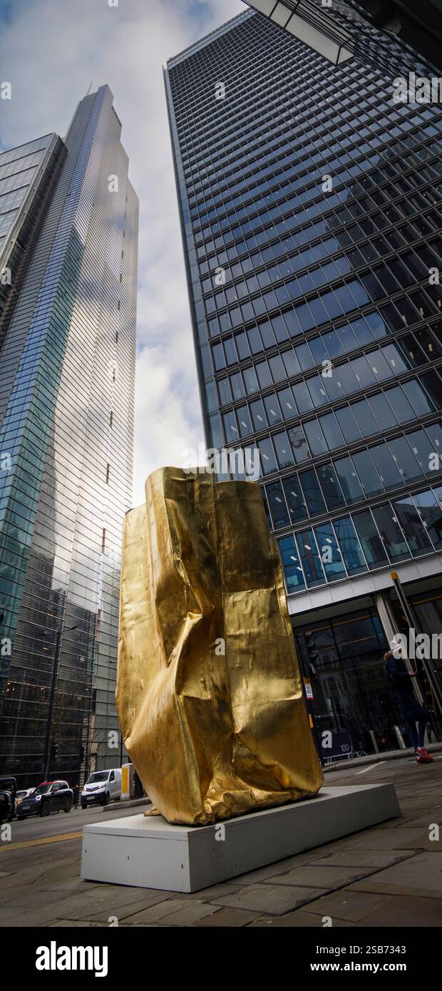 "Temple" by Richard Mackness: A striking golden sculpture in Central ...