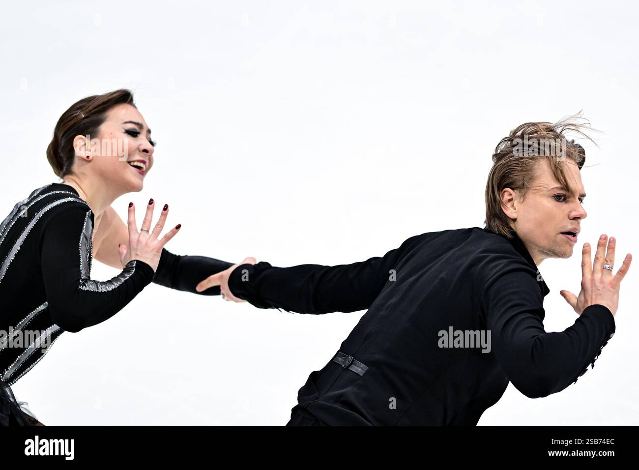 Allison REED & Saulius AMBRULEVICIUS (LTU), during Ice Dance Free Dance ...