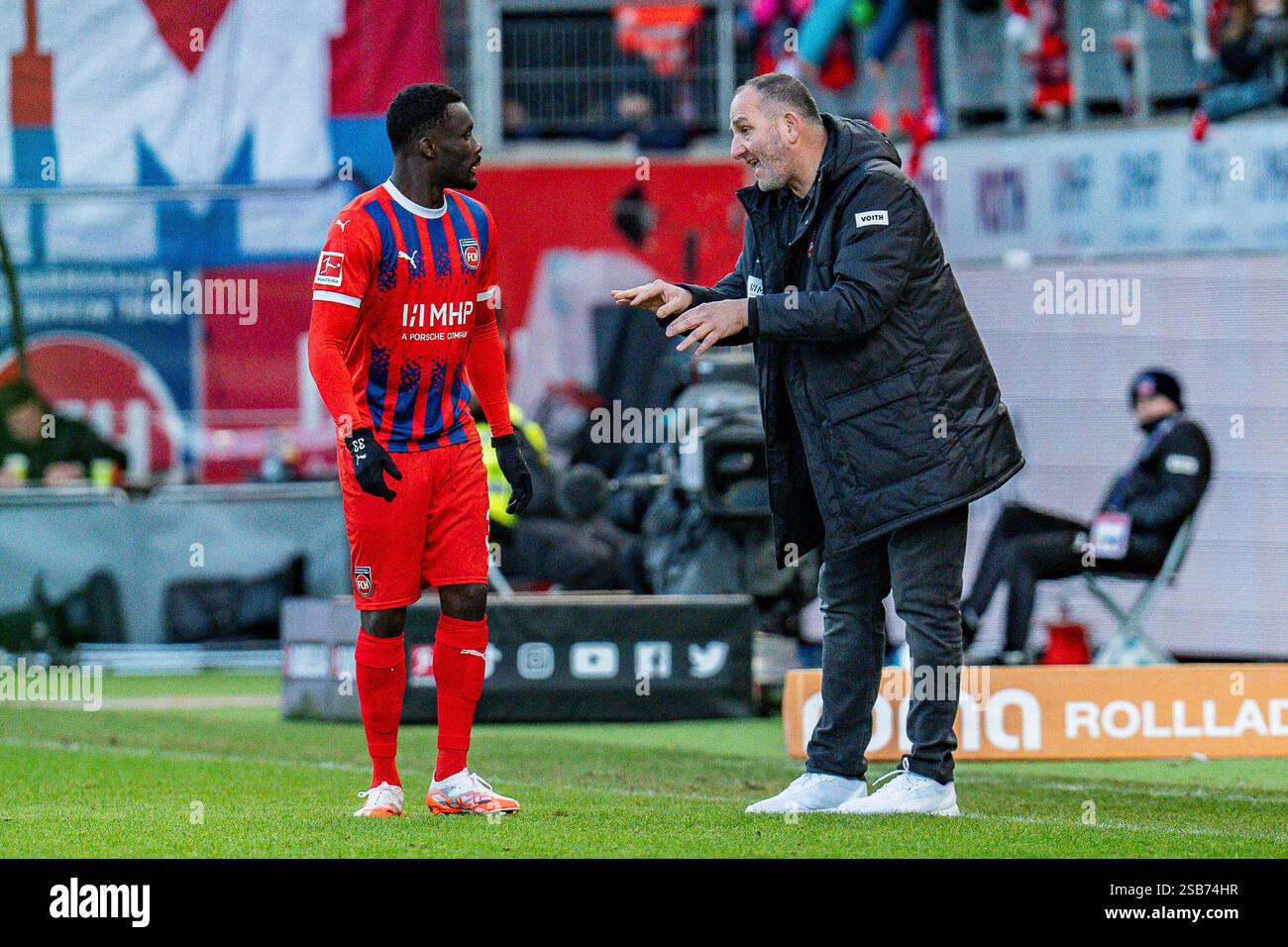 Heidenheim, Deutschland. 01st Feb, 2025. 01.02.2025, 1. FC Heidenheim vs. Borussia Dortmund, 1 ...