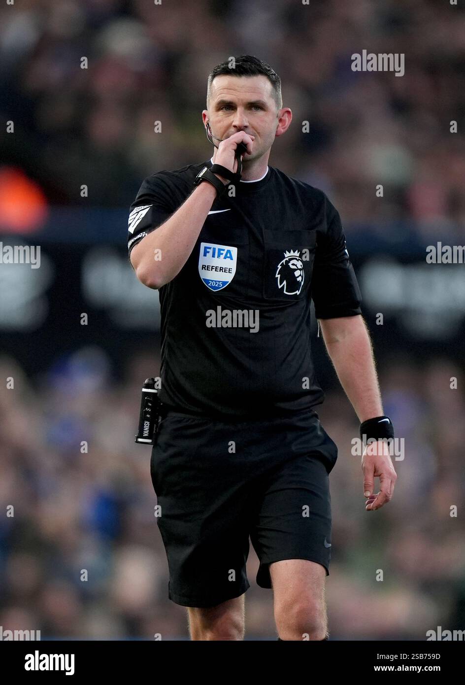 Referee Michael Oliver during the Premier League match at Portman Road ...