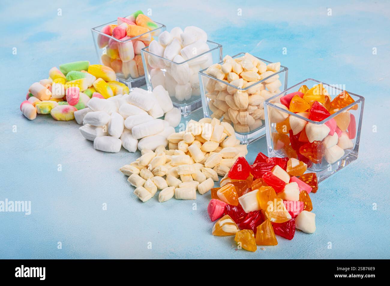 Turkiye Konya Mevlana Confectionery, Traditional Turkish Ramadan ...