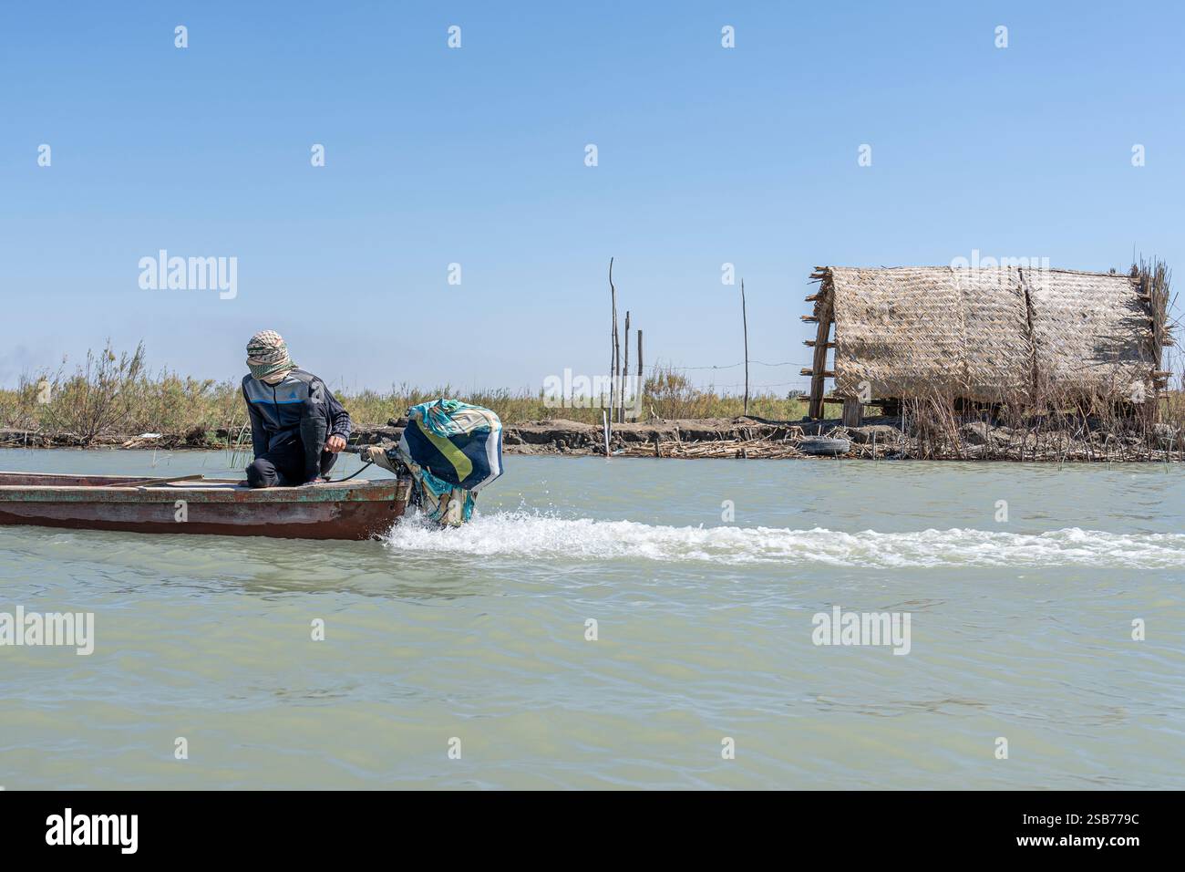 A boat trip in the marshlands of iraq near Chibayish, Chabaish ...