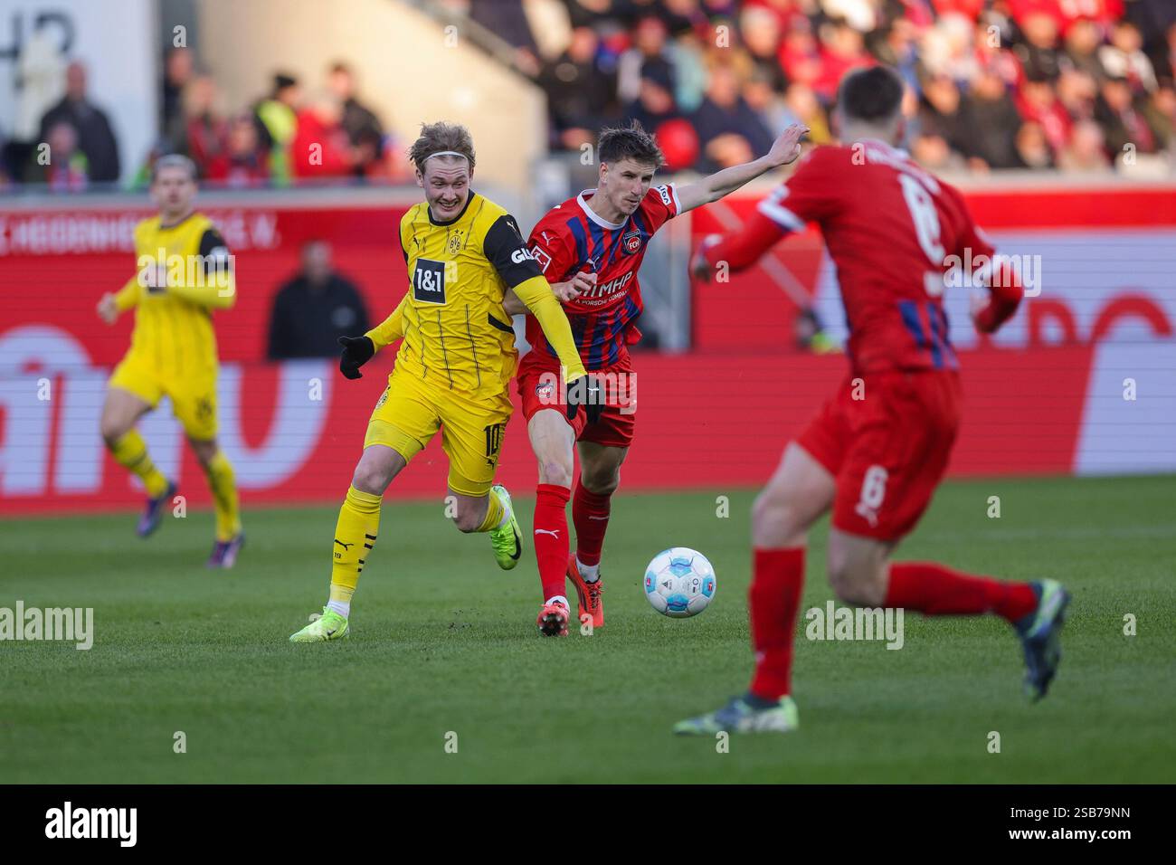 Heidenheim, Deutschland. 01st Feb, 2025. 01.02.2025, 1. Bundesliga, 20. Spieltag, 1. FC ...