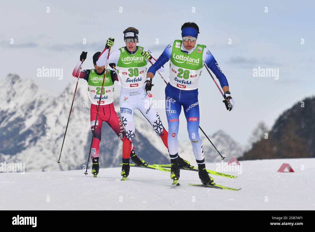 SEEFELD, AUSTRIA - FEBRUARY 1: Andreas Skoglund of Norway and Aaron ...