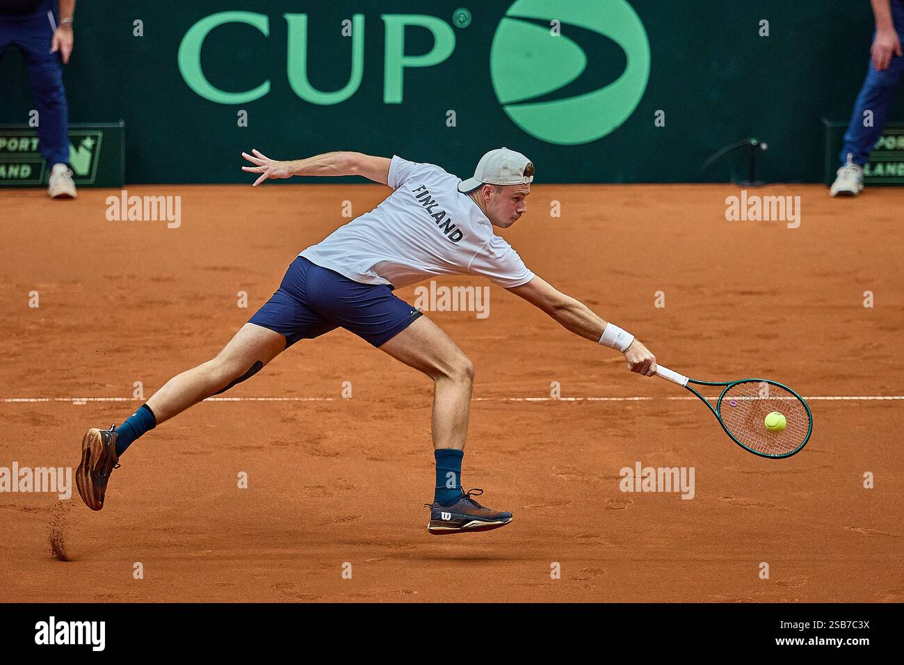 Schwechat, Lower Austria, Austria. 1st Feb, 2025. Eero Vasa of Finland, returns with backhand to ...