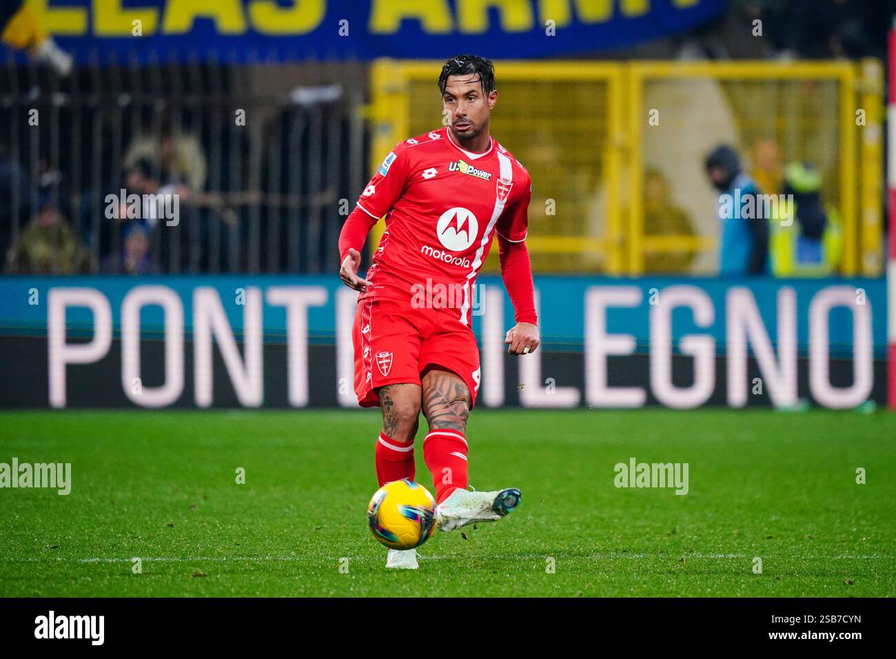 Monza, Italie. 01st Feb, 2025. Armando Izzo (AC Monza) during the ...