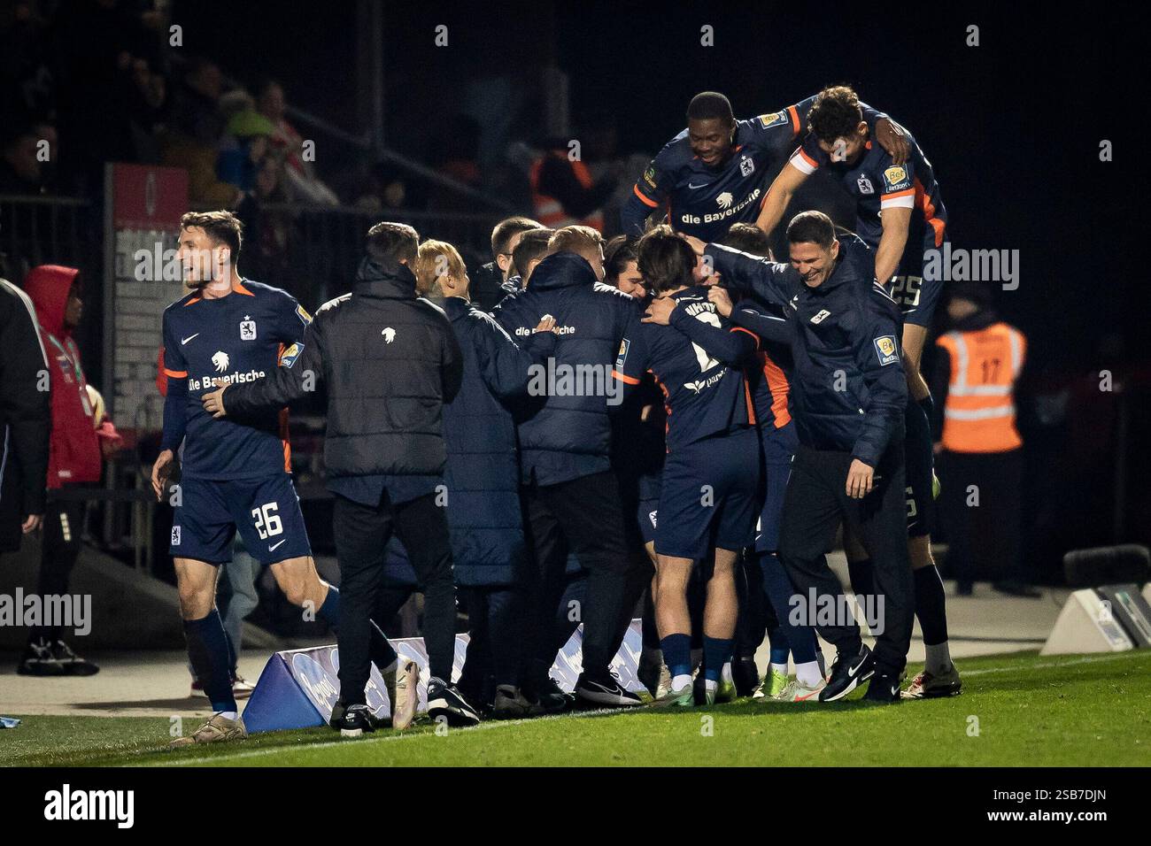 Torjubel, Spiel gedreht: 1:2 durch Maximilian Wolfram (TSV 1860 M?nchen, 30) ; K?ln, 01.02.2025 ...