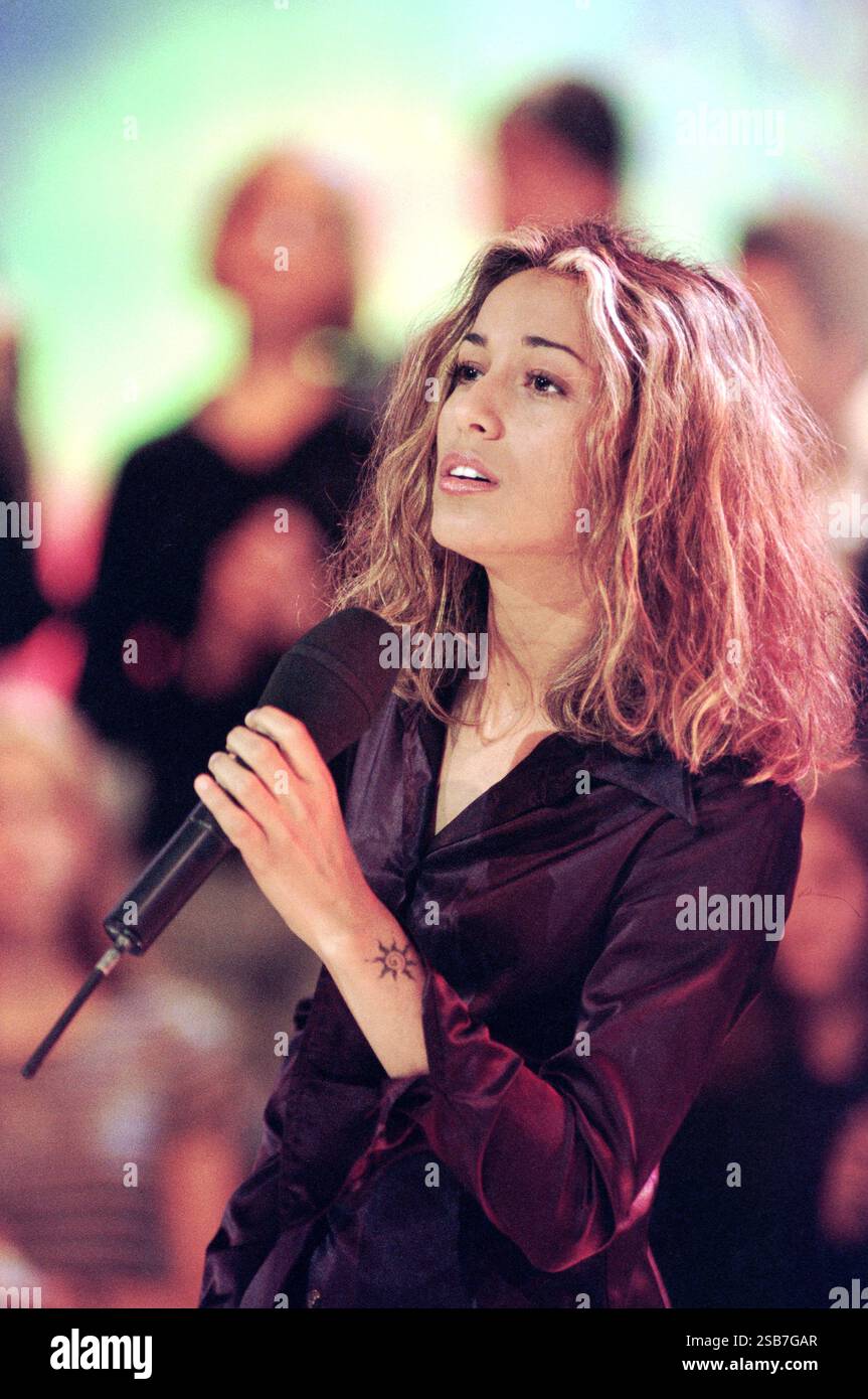 Milan Italy 15/05/1998 : Syria,Italian singer, during the television ...