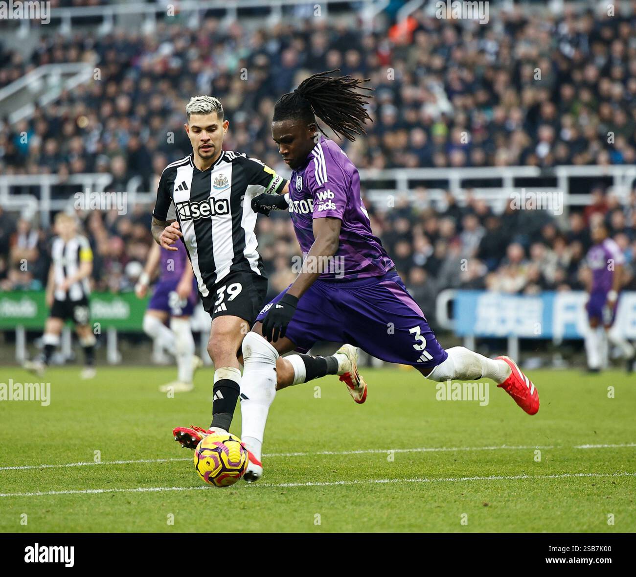 St James Park, Newcastle, UK. 1st Feb, 2025. Premier League Football ...