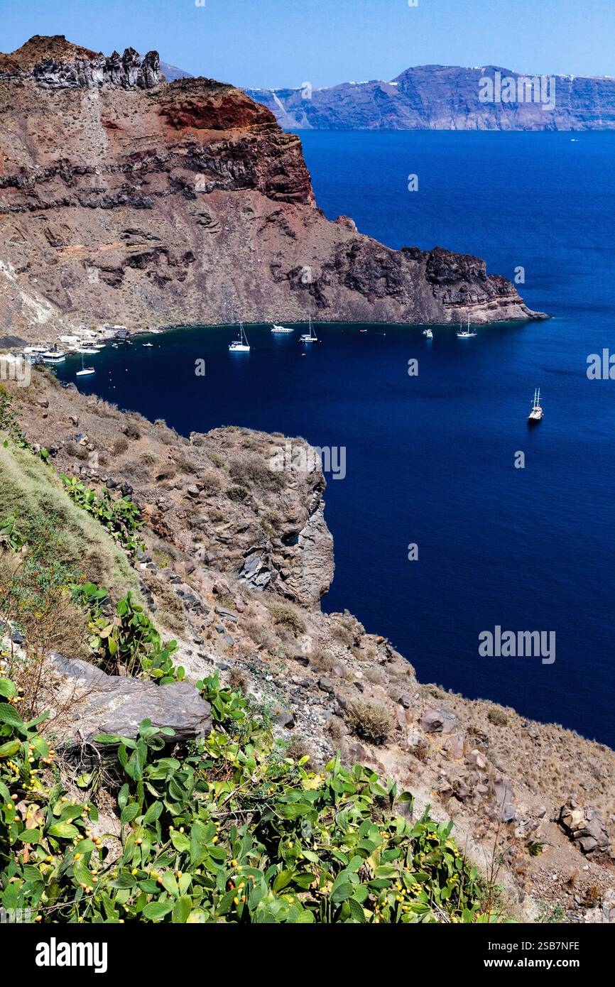 Santorini island in Cyclades, Aegean sea, Greece Stock Photo - Alamy