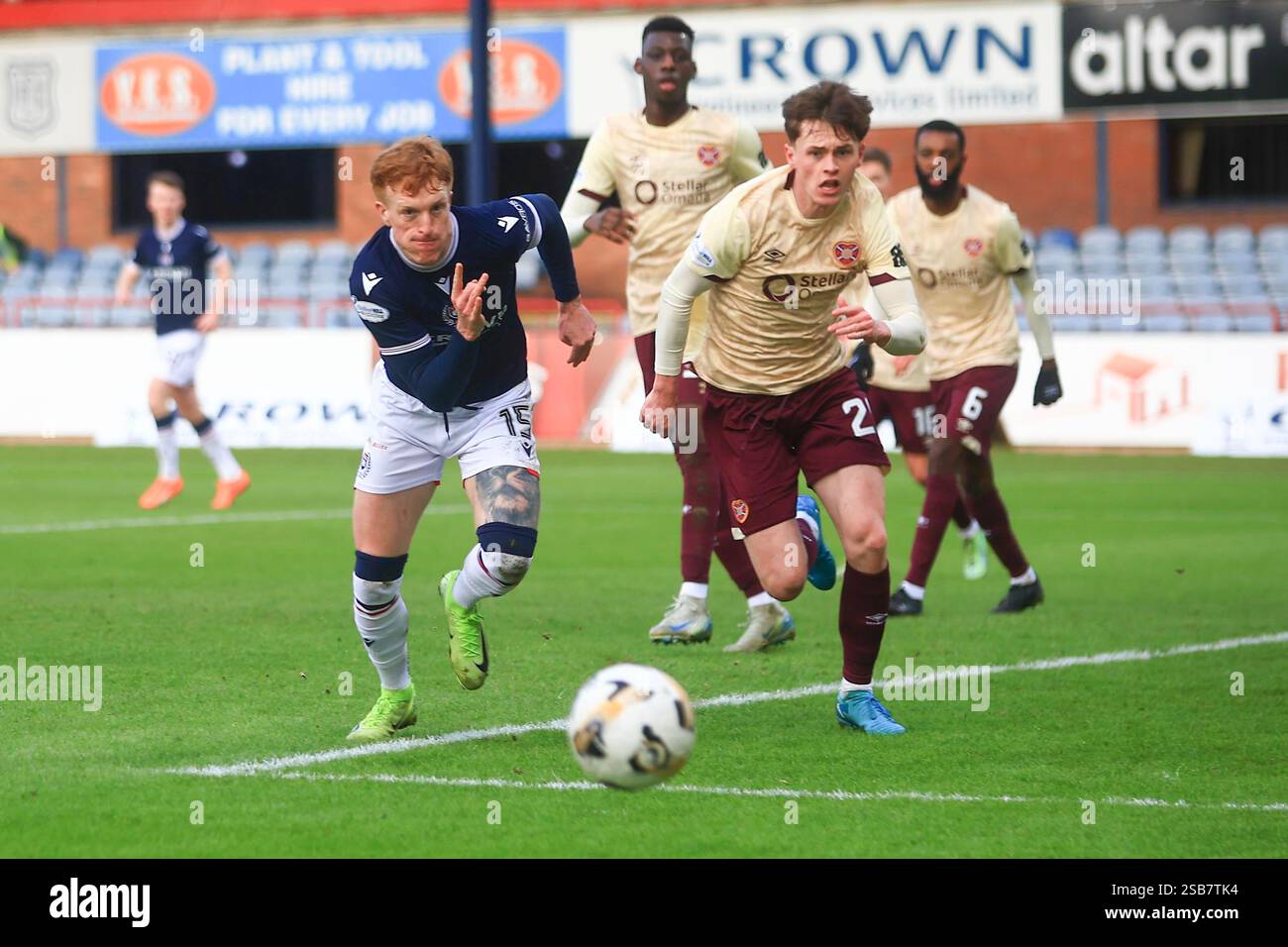Dens Park, Dundee, UK. 1st Feb, 2025. Scottish Premiership Football ...