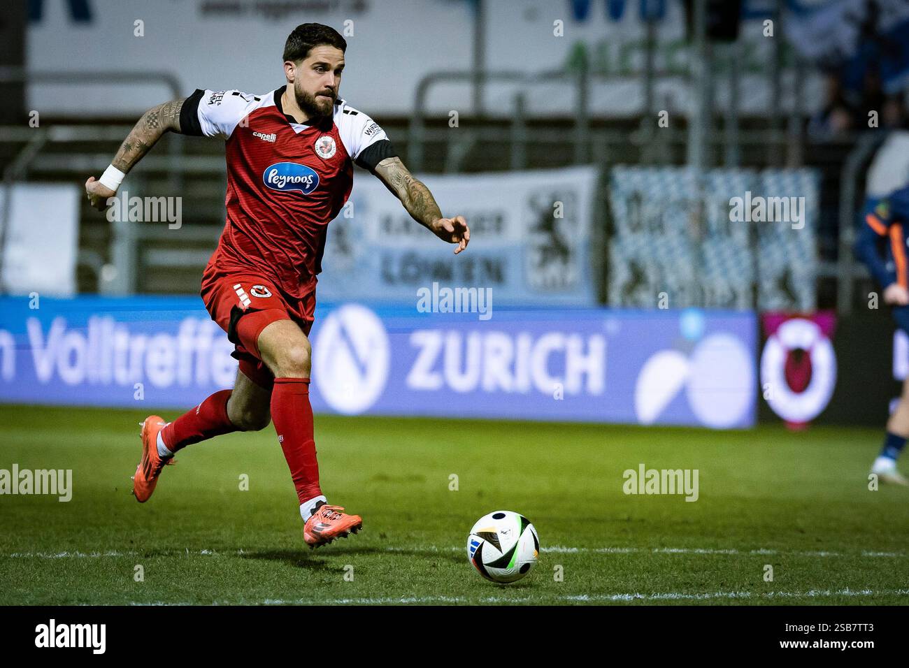 Lex Tyger Lobinger (FC Viktoria K?ln, 9) ; K?ln, 01.02.2025, 22. Spieltag der 3. Fu?ball-Liga ...