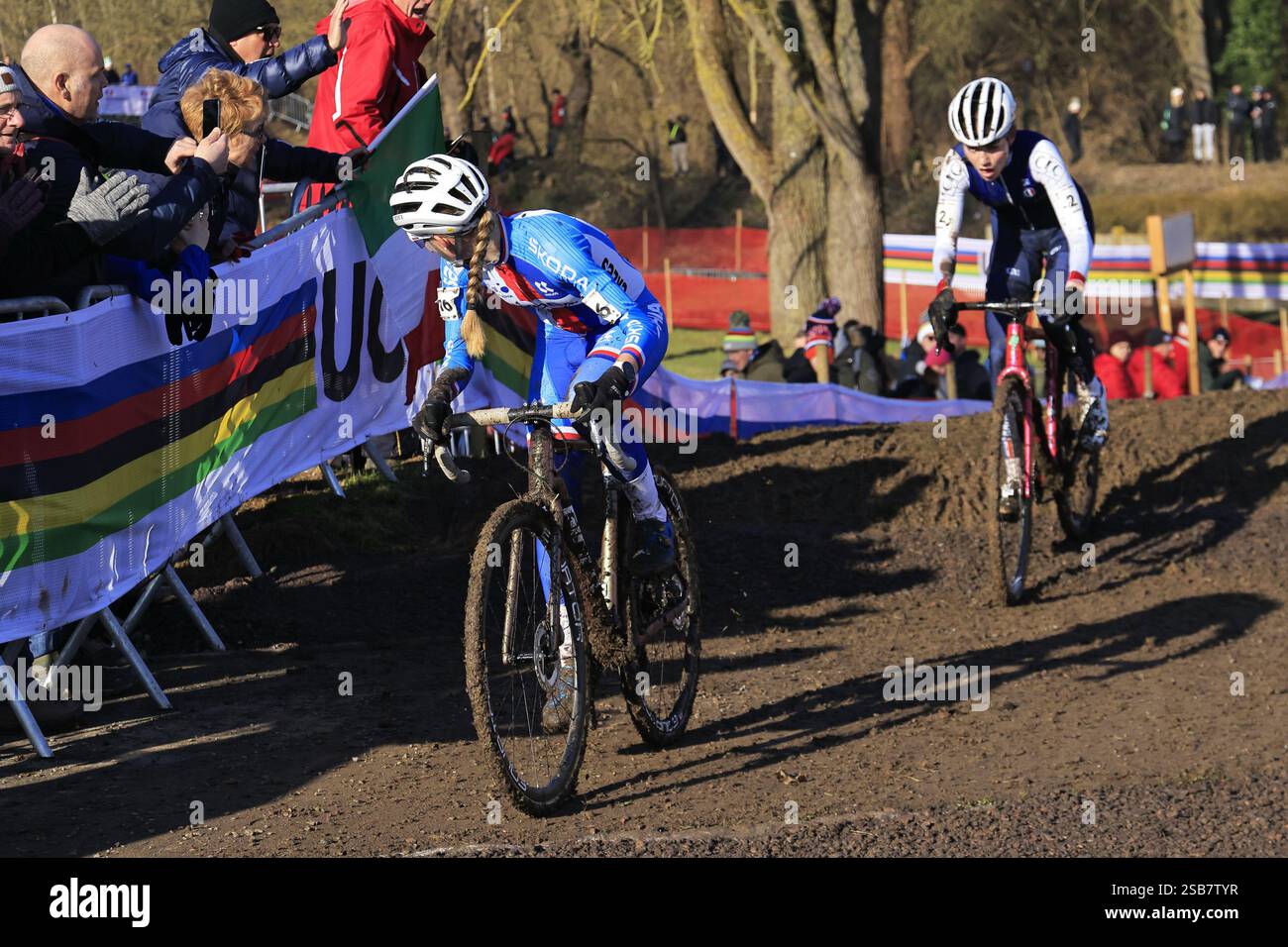 Lievin, France. 01st Feb, 2025. 2025 cyclo-cross world championships ...