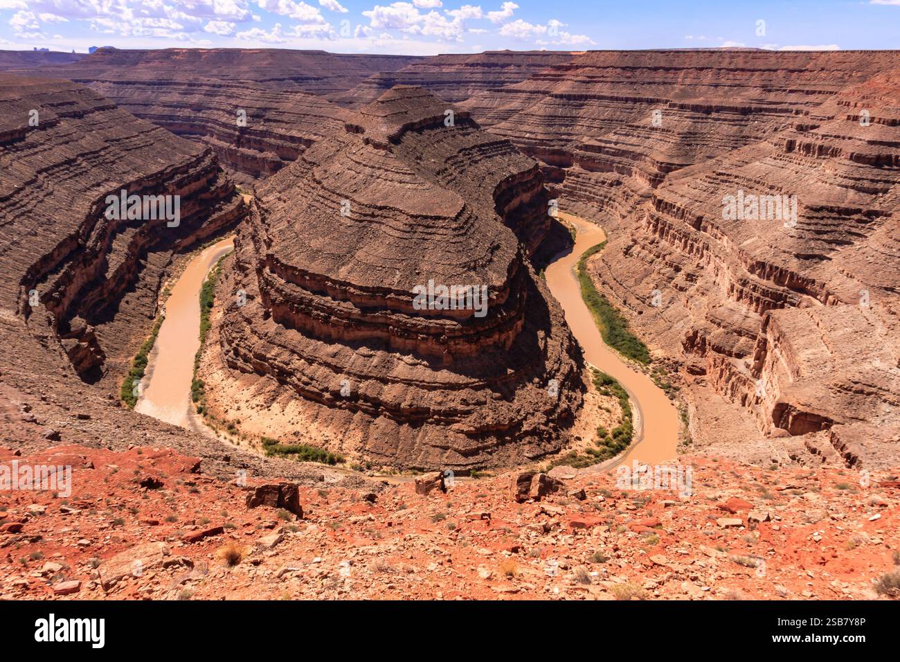 Goosenecks State Park is located near the southern border of the state ...