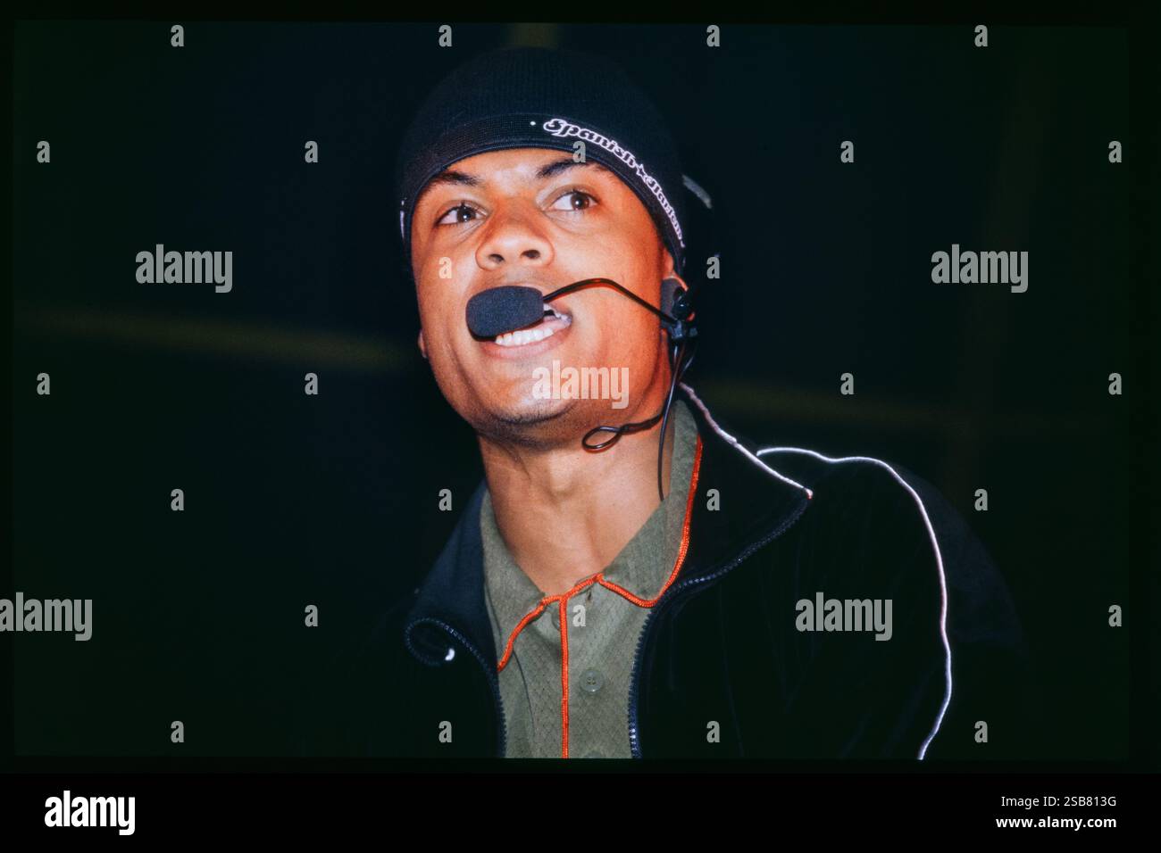 RONI SIZE & REPRAZENT, READING FESTIVAL, 1998: Dynamite MC on vocals ...