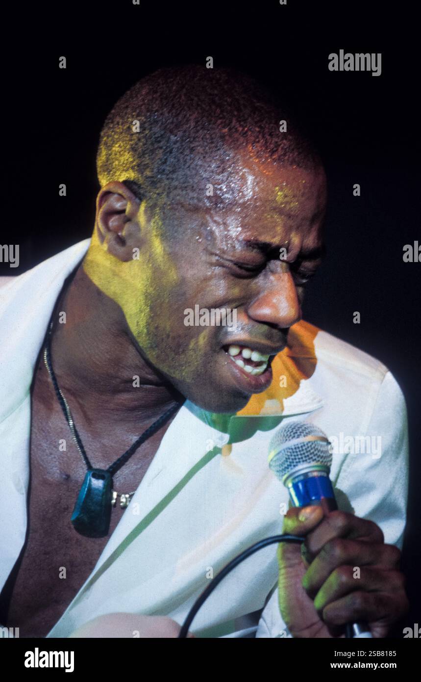 ROACHFORD, CONCERT, 1997: Andrew Roachford of the band Roachford ...
