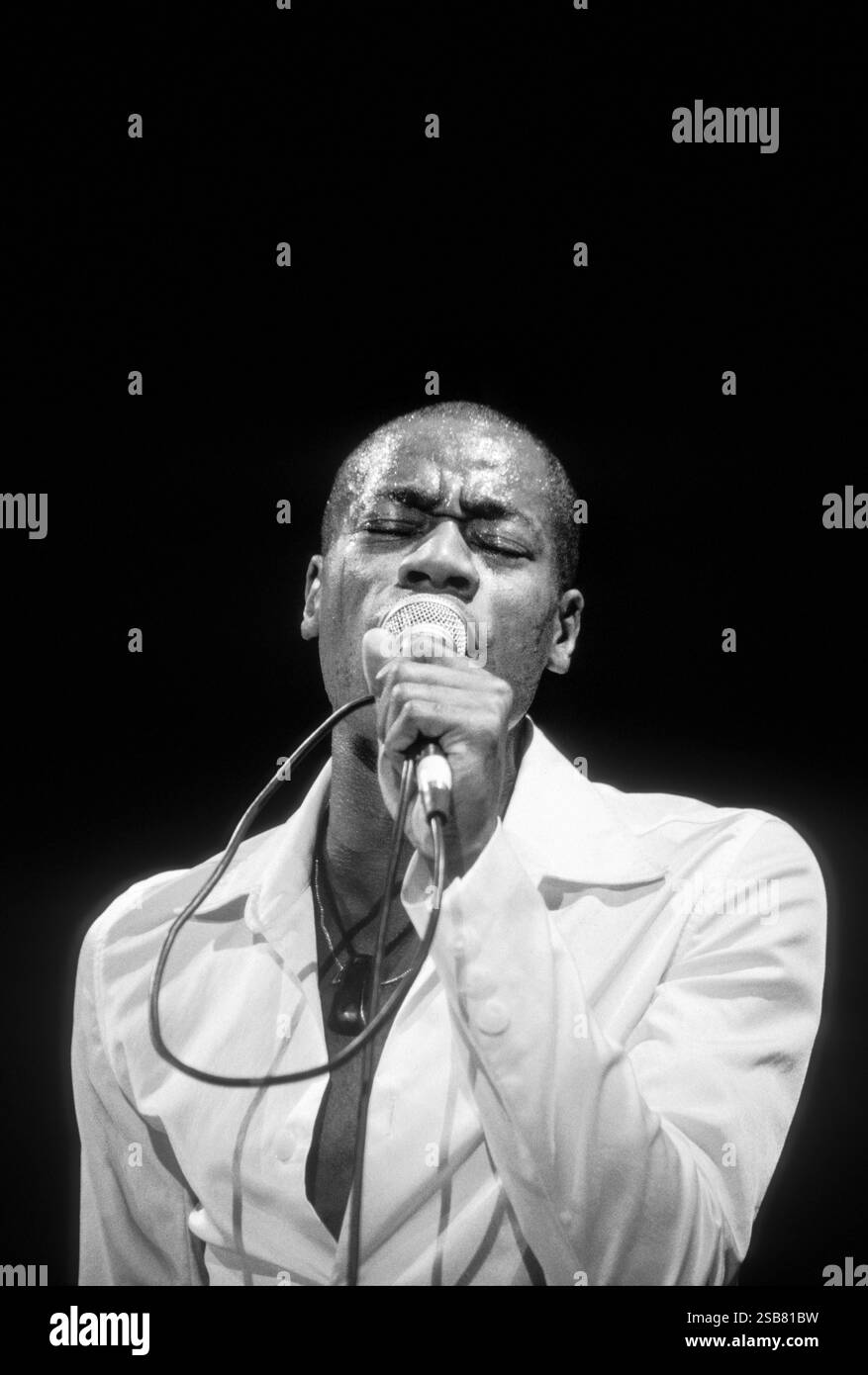 ROACHFORD, CONCERT, 1997: Andrew Roachford of the band Roachford ...