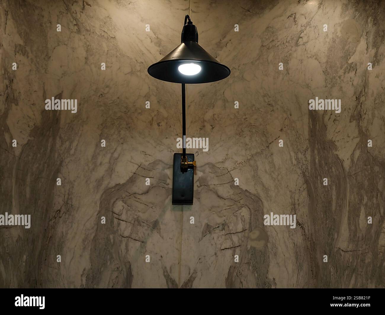 Modern Light Bulb Glow. Illuminated Wall Stock Photo - Alamy