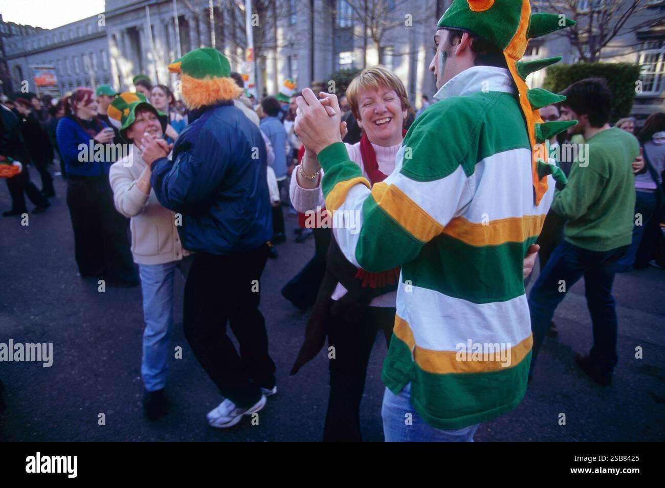 IRELAND. SAINT-PATRICK'S DAY. EVERY YEAR, DURING MARCH 17, IRELAND IS ...