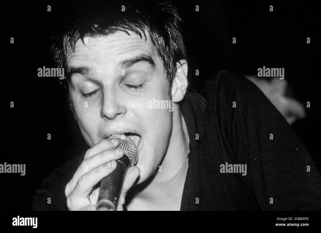 JONATHAN FIRE*EATER, READING FESTIVAL, 1998: Stewart Lupton (March 29 ...