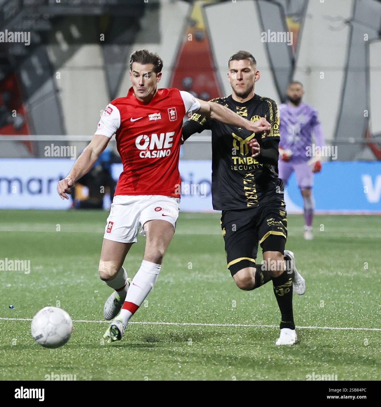 Maastricht, Nederland. 01st Feb, 2025. MAASTRICHT- football, 01-02-2025 ...