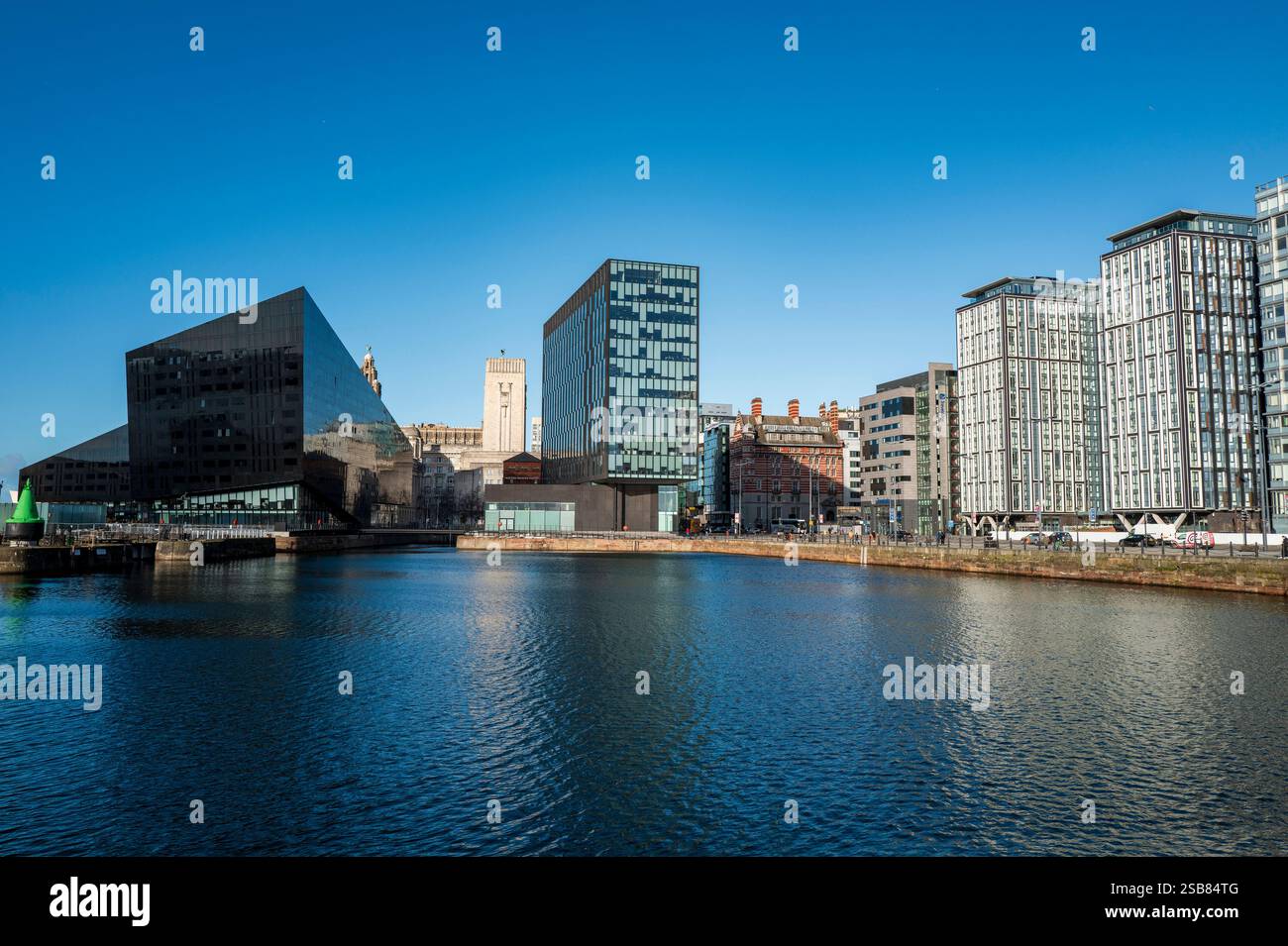 Modern buildings overlooking the Royal Albert Dock in Liverpool Stock ...