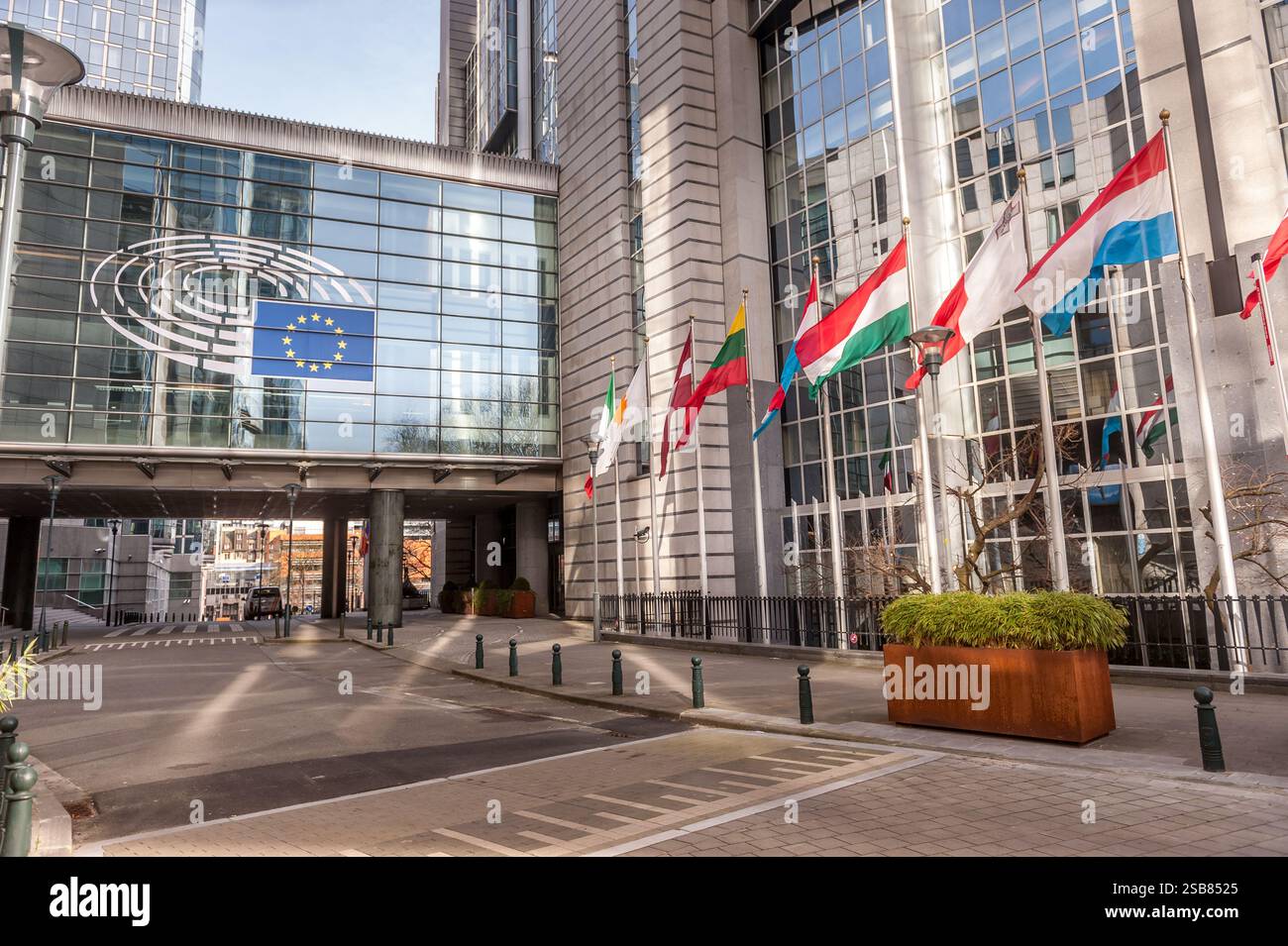 European Parliament Building, Brussels, Belgium – Modern Architecture ...