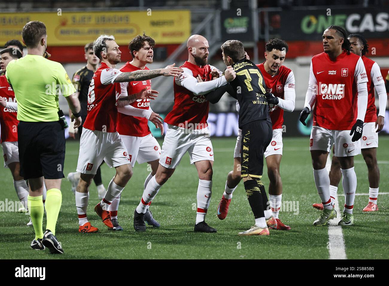 disagreement between MAASTRICHT- football, 01-02-2025, stadion de ...